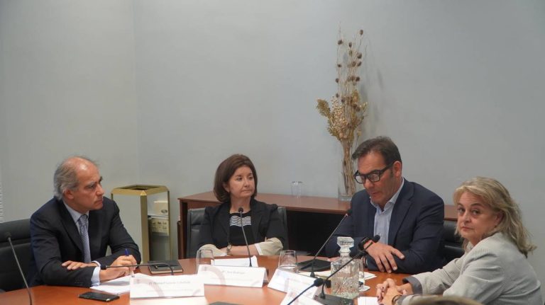La Diputada Ana Buitrago reivindica el papel estratégico de la abogacía ...